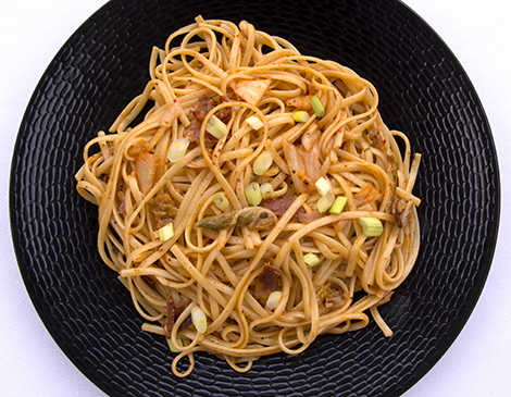 The Korean-Italian mashup you’ll set on repeat: Kimchi Carbonara ...